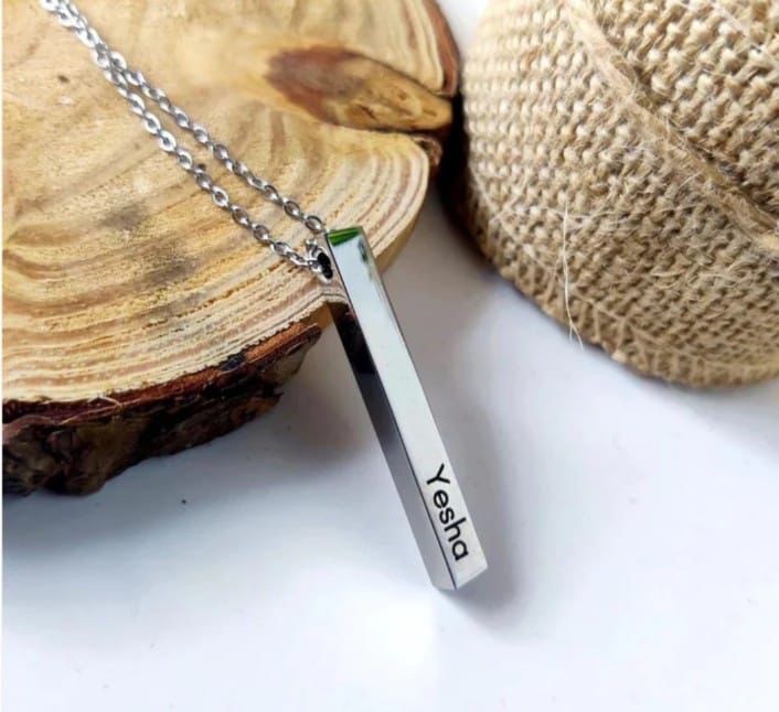 PERSONALISED CUBOID NAME PENDENT